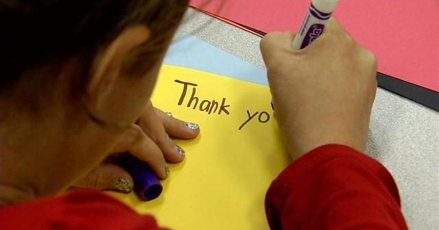 Dunn Elementary students send holiday cards to soldiers overseas ...