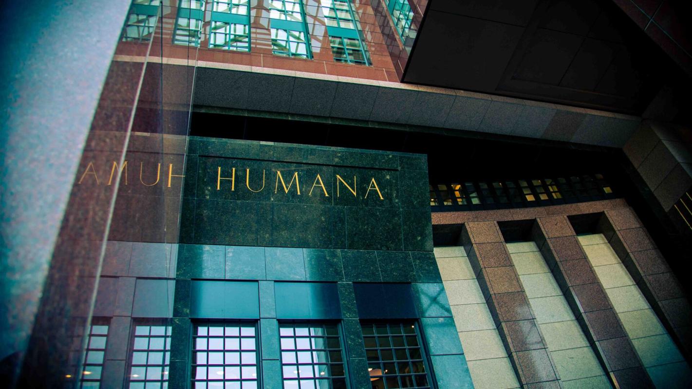 Humana to list iconic downtown Louisville headquarters for sale ...