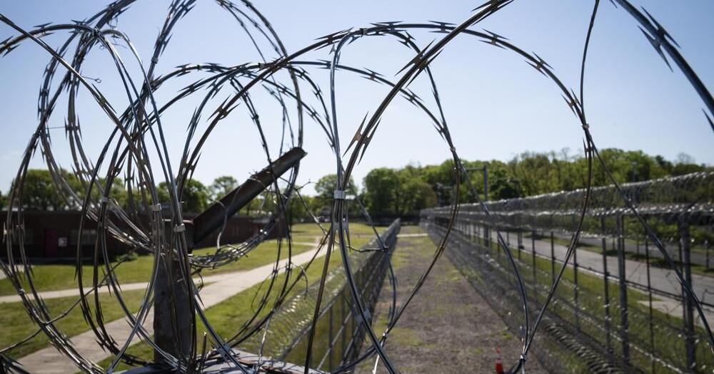 Razor wire fencing at former Arthur Kill Correctional Facility in NY ...