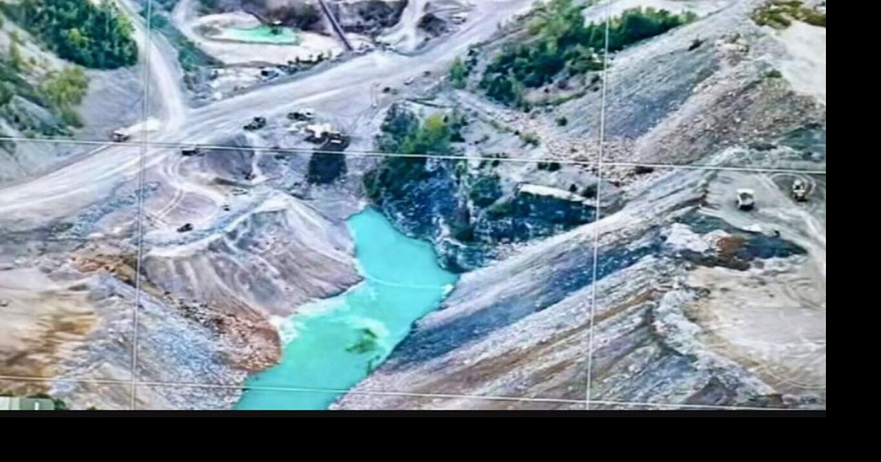 Rescue crews on scene of submerged vehicle at southern Indiana quarry ...