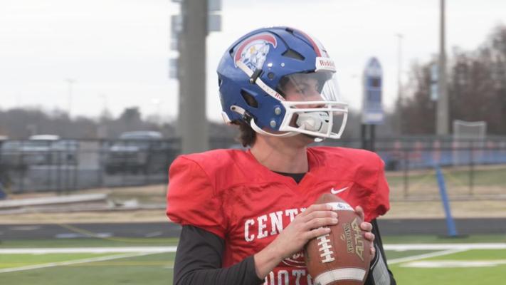 Quarterback Cole Hodge carries Christian Academy of Louisville football ...