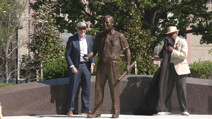 Brass sculpture of late Humana co-founder unveiled in downtown ...
