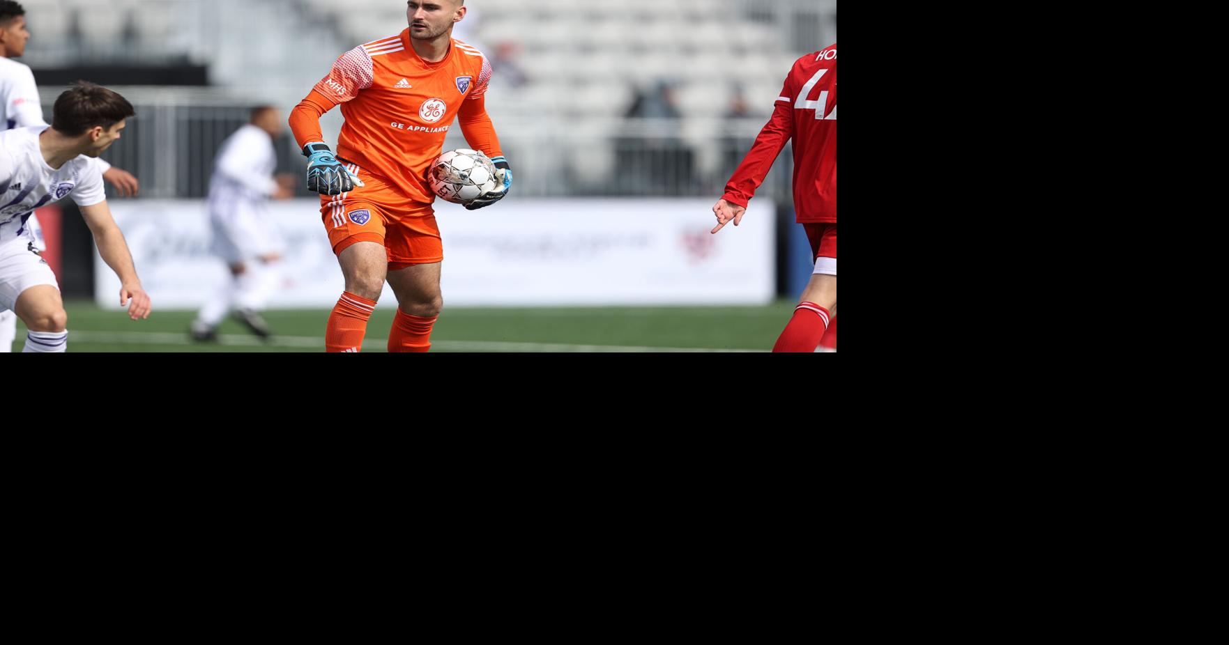 Louisville City FC goalkeeper wins USL's Golden Glove award ...