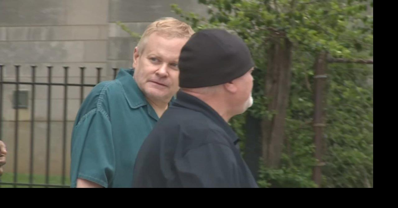 After being captured in Honduras, fugitive Kentucky attorney Eric Conn ...