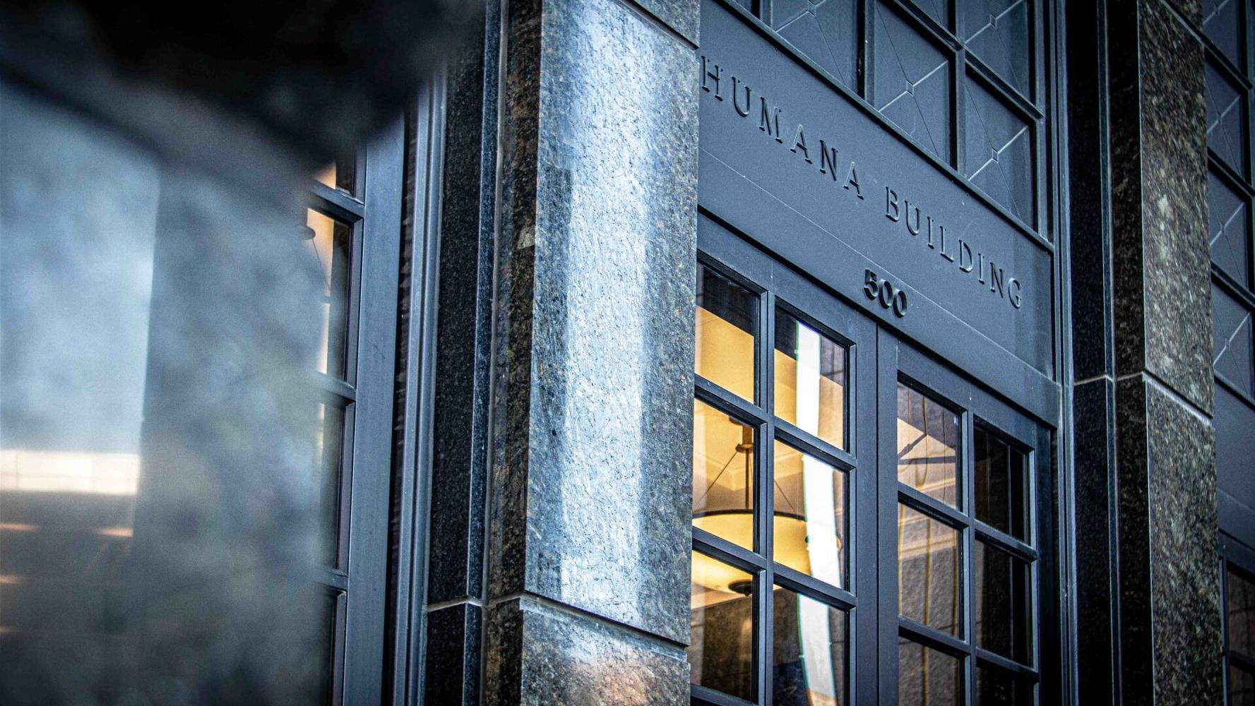 Humana to vacate iconic headquarters building in downtown Louisville ...