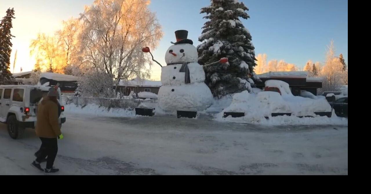 Alaska family recreates 25-ft. 'Snowzilla' snowman from 20-year-old ...