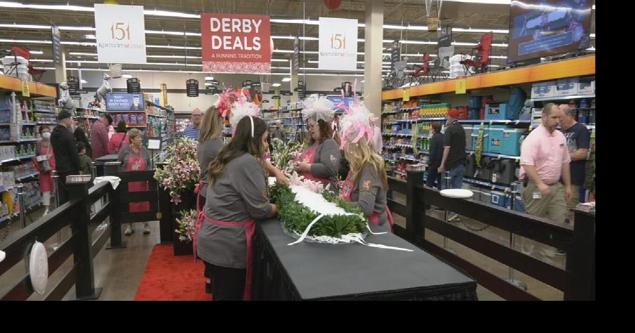Florists at Middletown Kroger prepare iconic Garland of Lilies for ...