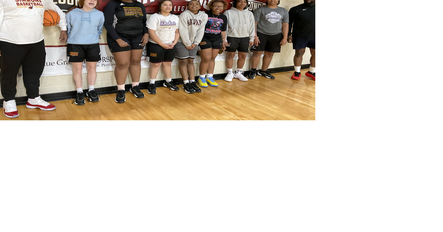 BOZICH | Determined Simmons women work 40 hours, study, chase back-to ...