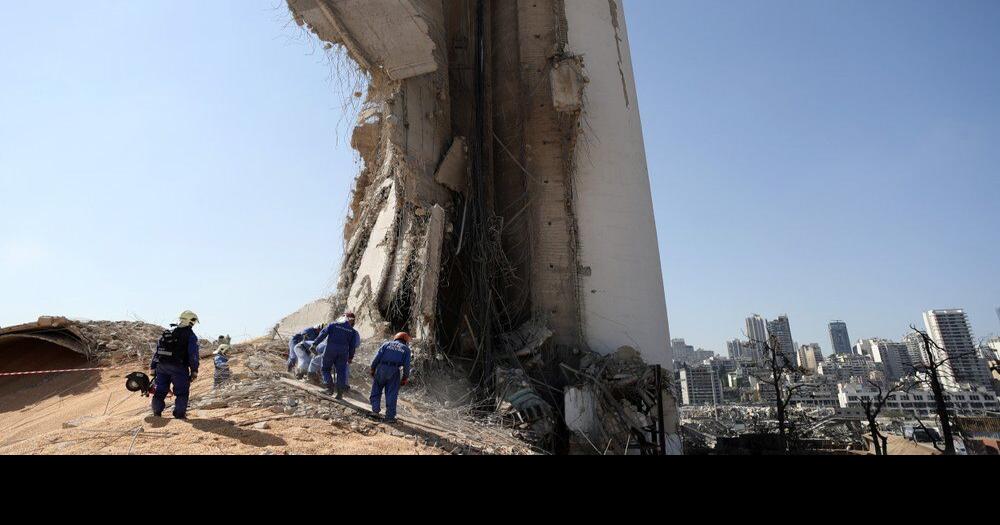 Beirut Blast - Rescue crew surveys wreckage | | wdrb.com