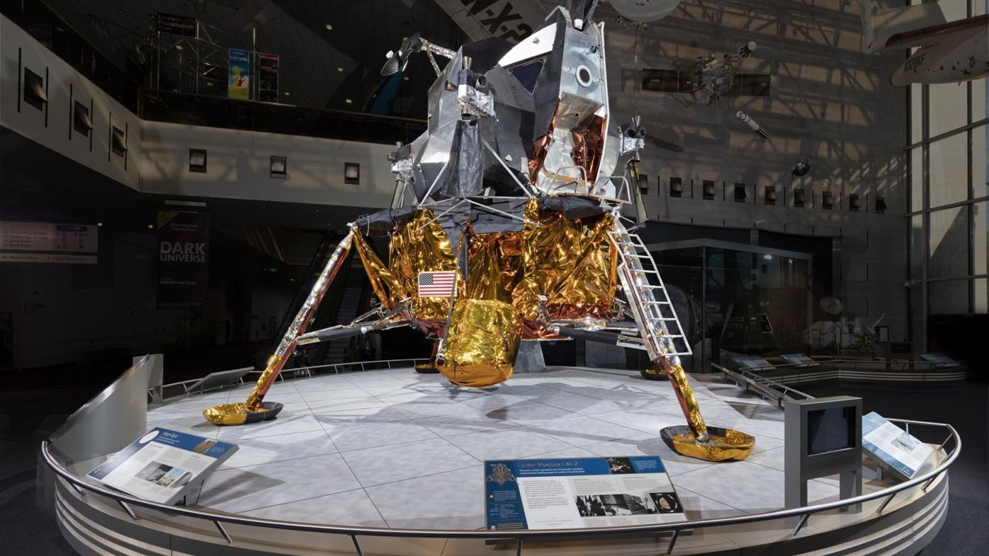 neil armstrong artifacts