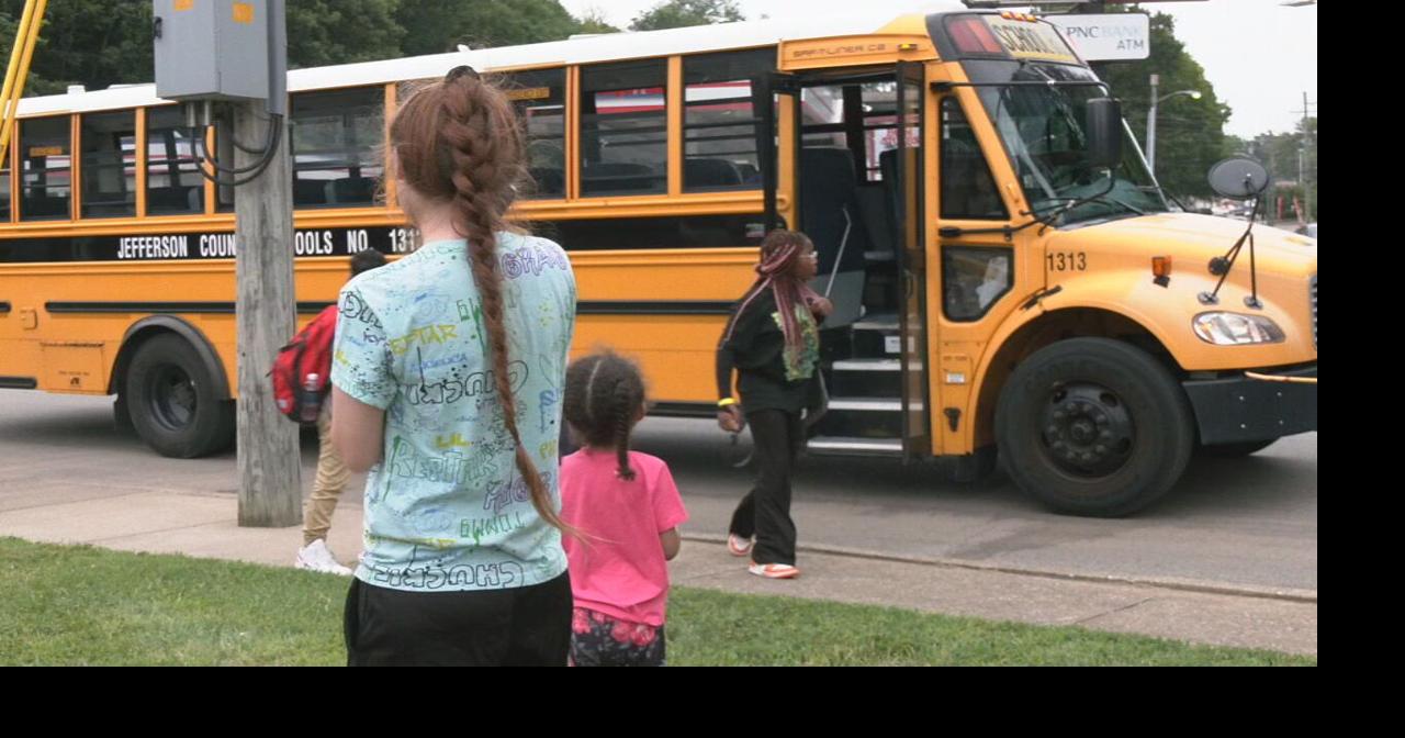 JCPS makes busing changes ahead of Friday, works to roll out bus ...