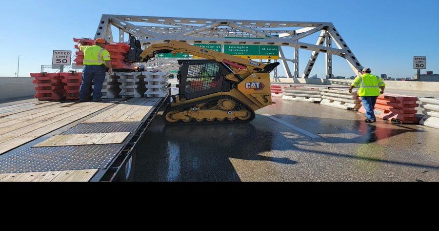 Closed lanes on Kennedy Bridge reopen after bolt repairs | In-depth ...