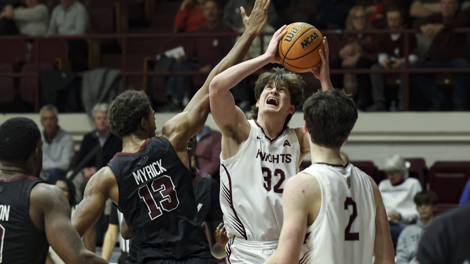 CRAWFORD | A final stand: How Bellarmine never packed it in, beat EKU ...