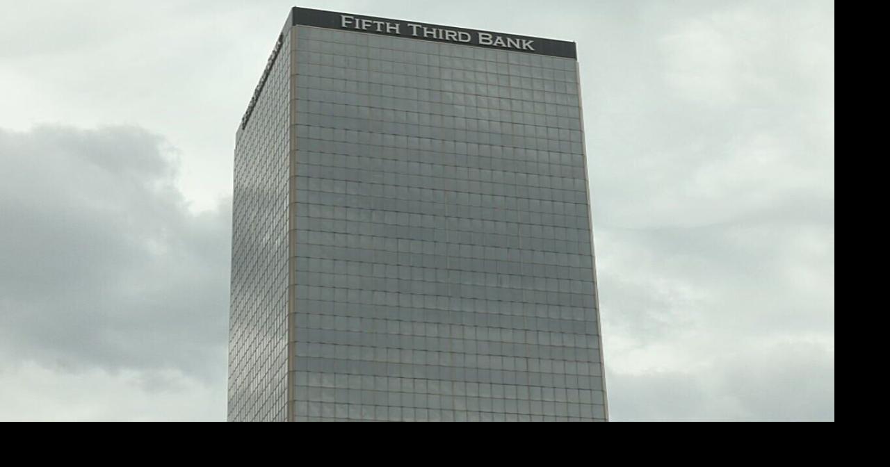 Fifth Third Bank building in downtown Louisville sold for $9 million ...
