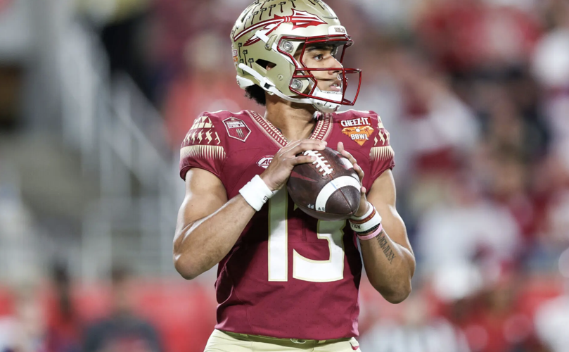 BOZICH | As wagering arrives, former Card Jordan Travis, former Hoosier ...