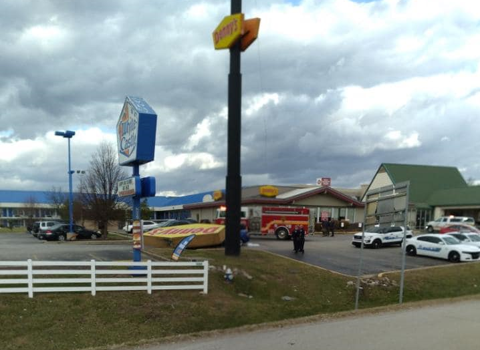 Settlement reached in tragic Denny's sign accident that killed Kentucky ...