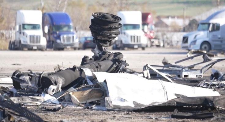 911 calls reveal panic, chaos after deadly UPS plane crash in ...
