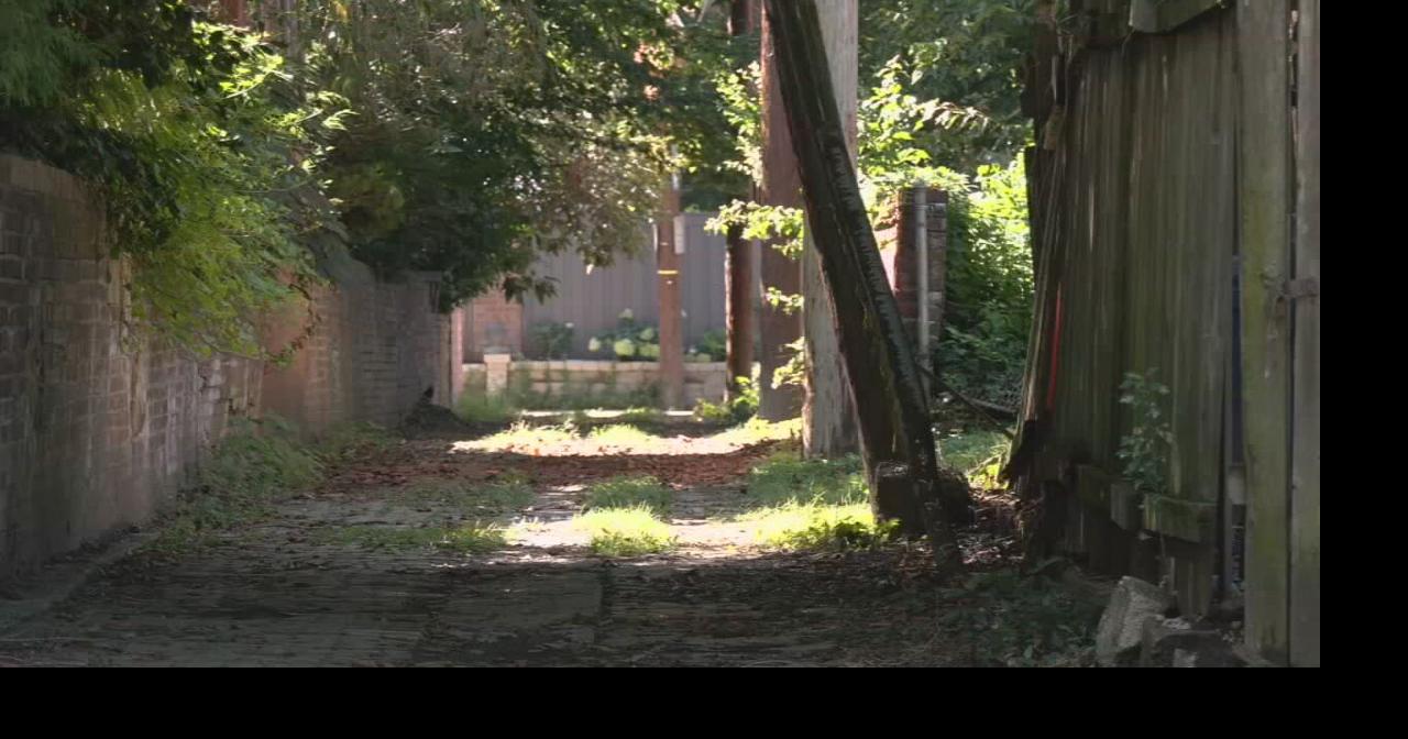 Woman left bruised after escaping attempted kidnapping in Old ...