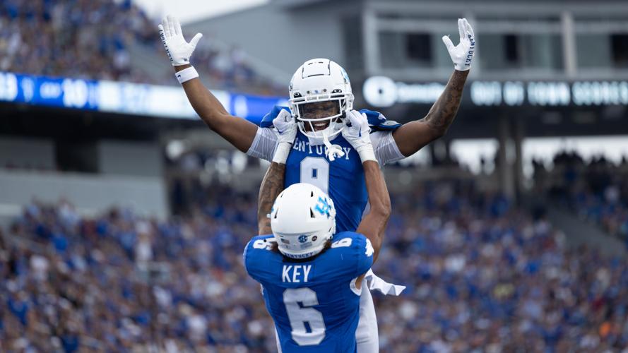 CRAWFORD | Kentucky wears down EKU, but 28-17 struggle reveals issues ...