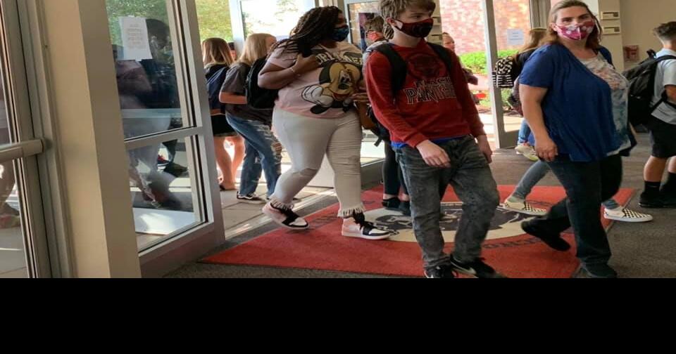 New Albany Floyd County returns to the classroom 'highly encouraging ...