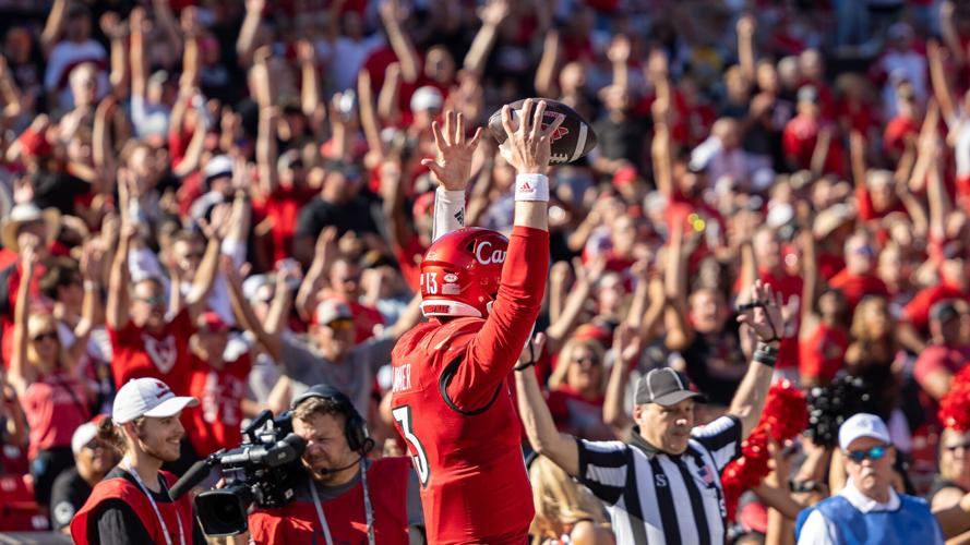 CRAWFORD | Relax, then dominate: Louisville's Plummer finds 5-TD ...