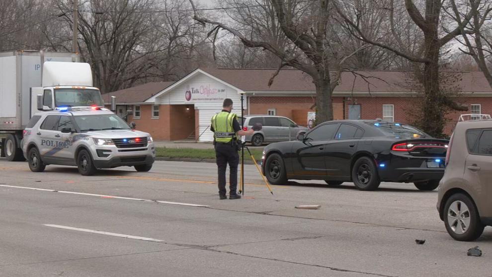 Teen girl killed after being hit by multiple vehicles on Cane Run Road ...