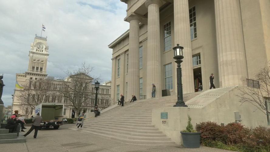 Public invited to Metro Hall Monday for inauguration of Louisville's ...