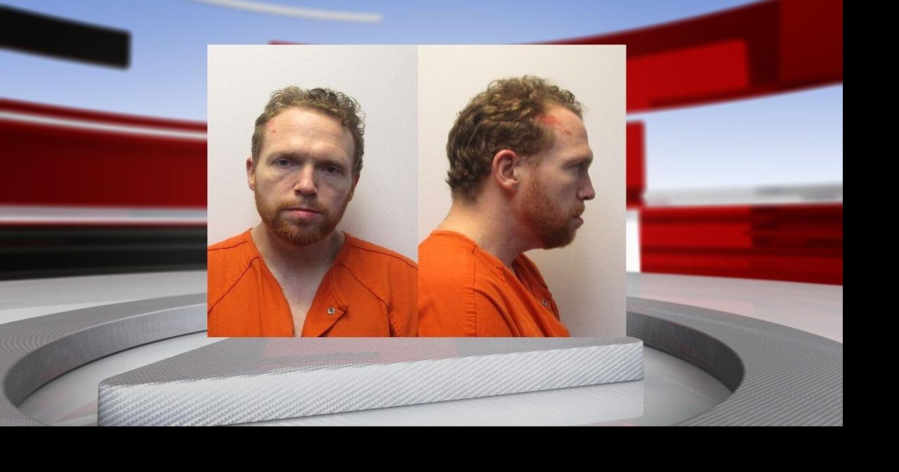 Scottsburg, Indiana, man arrested on drug charges after crashing his ...