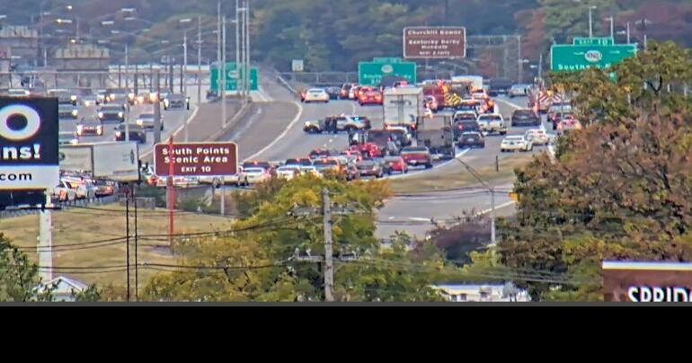 Louisville police looking for driver who fled scene of fatal crash on Watterson Expressway ...