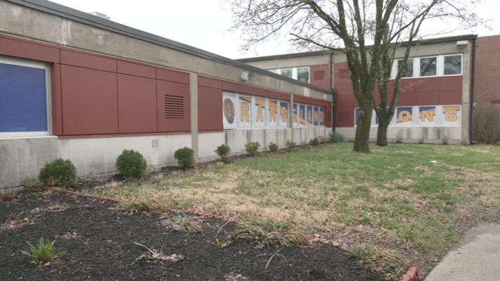 JCPS elementary school starts food pantry to help students, families in ...