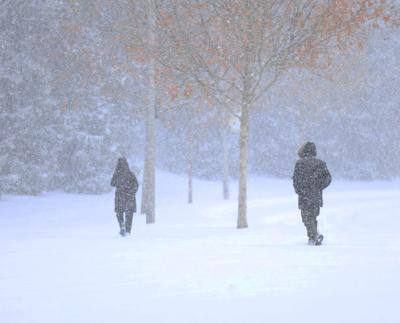 Louisville sees snowiest day since 1998, crews working on roads | Local ...