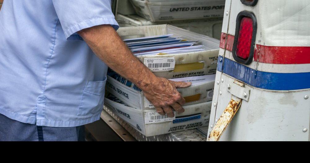 US Postal Service looking to hire city carrier assistants at $18.50 an ...