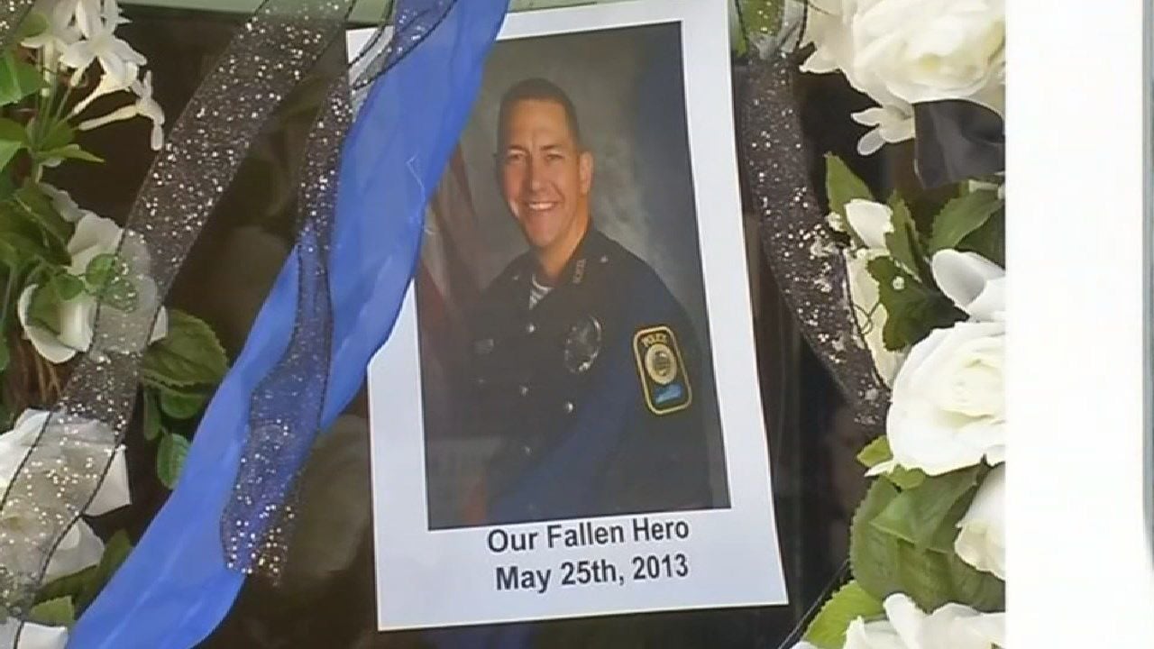 Bardstown Police officer Jason Ellis' widow believes killer will be ...