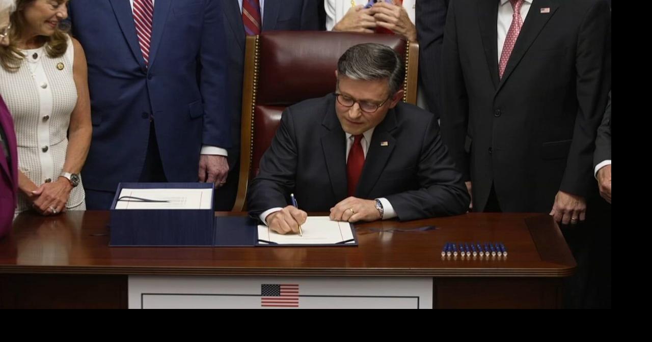 Speaker Johnson refuses to allow Epstein vote as House set to recess ...