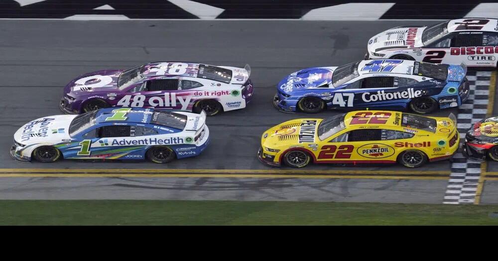 Ross Chastain edges Alex Bowman and Joey Logano.jpg | | wdrb.com