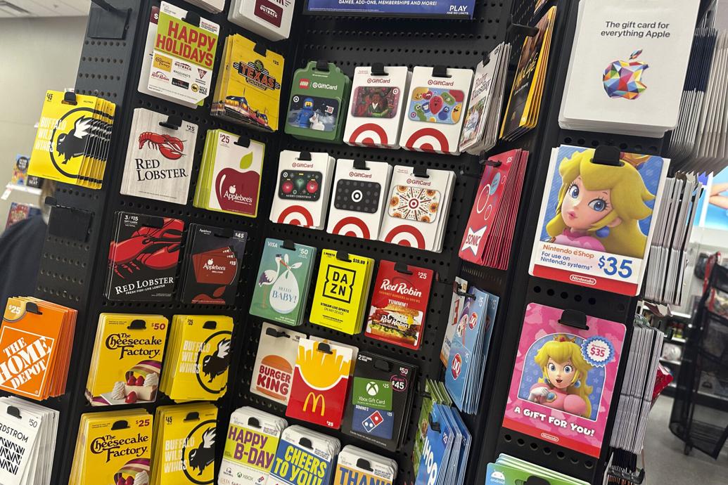 Don't Waste Your Money | December gift cards give shoppers extra ...