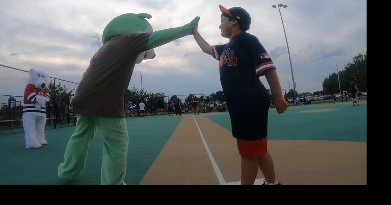 Clarksville's special needs baseball team celebrates last game of the ...