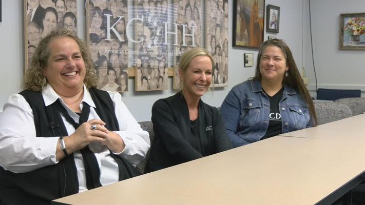 Public memorial set for Virginia Moore, beloved Kentucky sign language ...