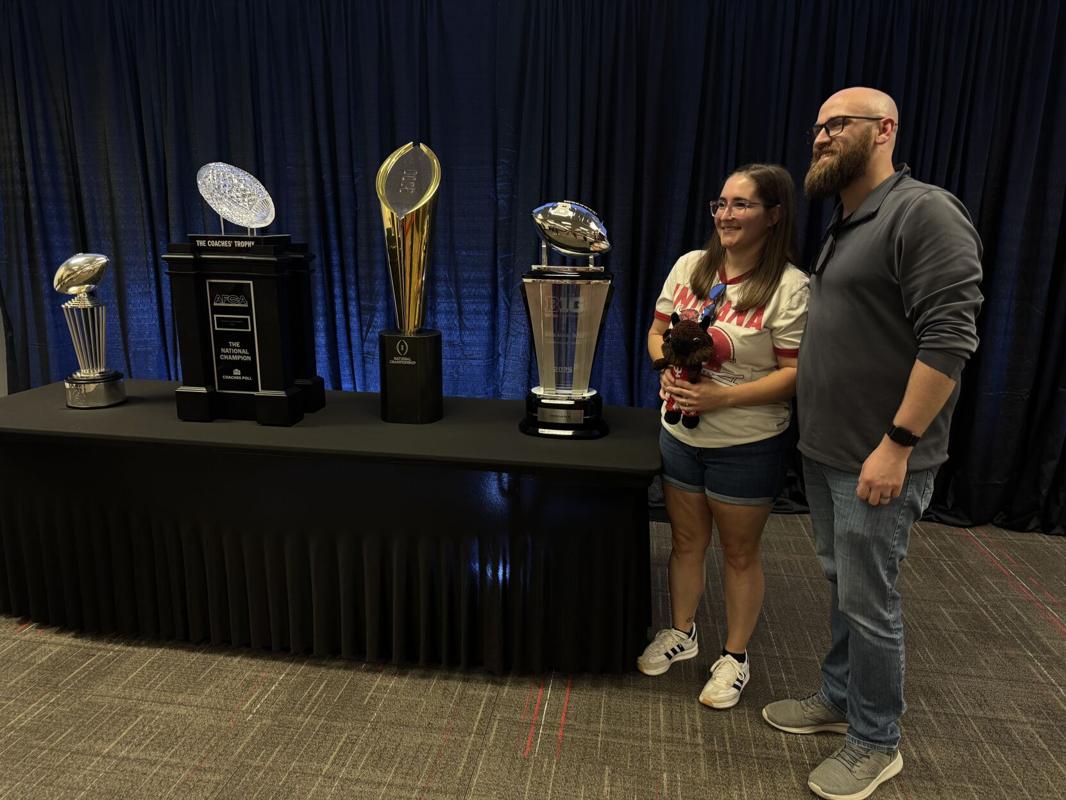 Hoosiers celebrate historic IU football season as trophy tour stops in ...