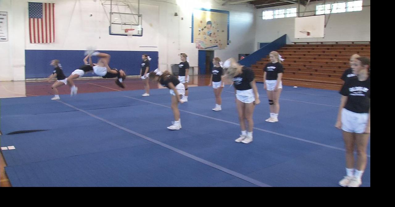 IMAGES | Candyce Clifft joins Oldham County cheer squad as it preps for ...