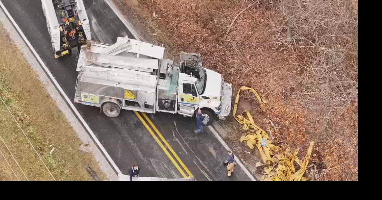 Fire truck overturns in southern Indiana while responding to report of ...