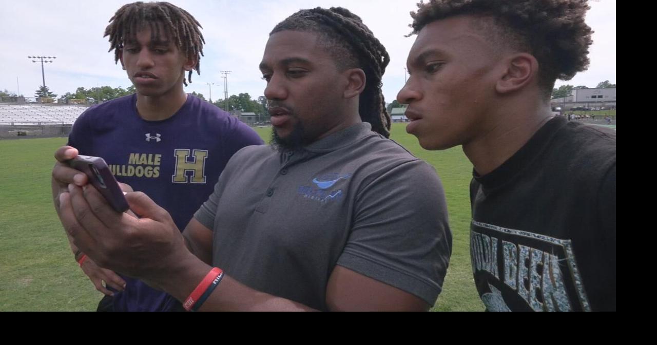 Male High School's Gentry twins pushing each other to take over the ...