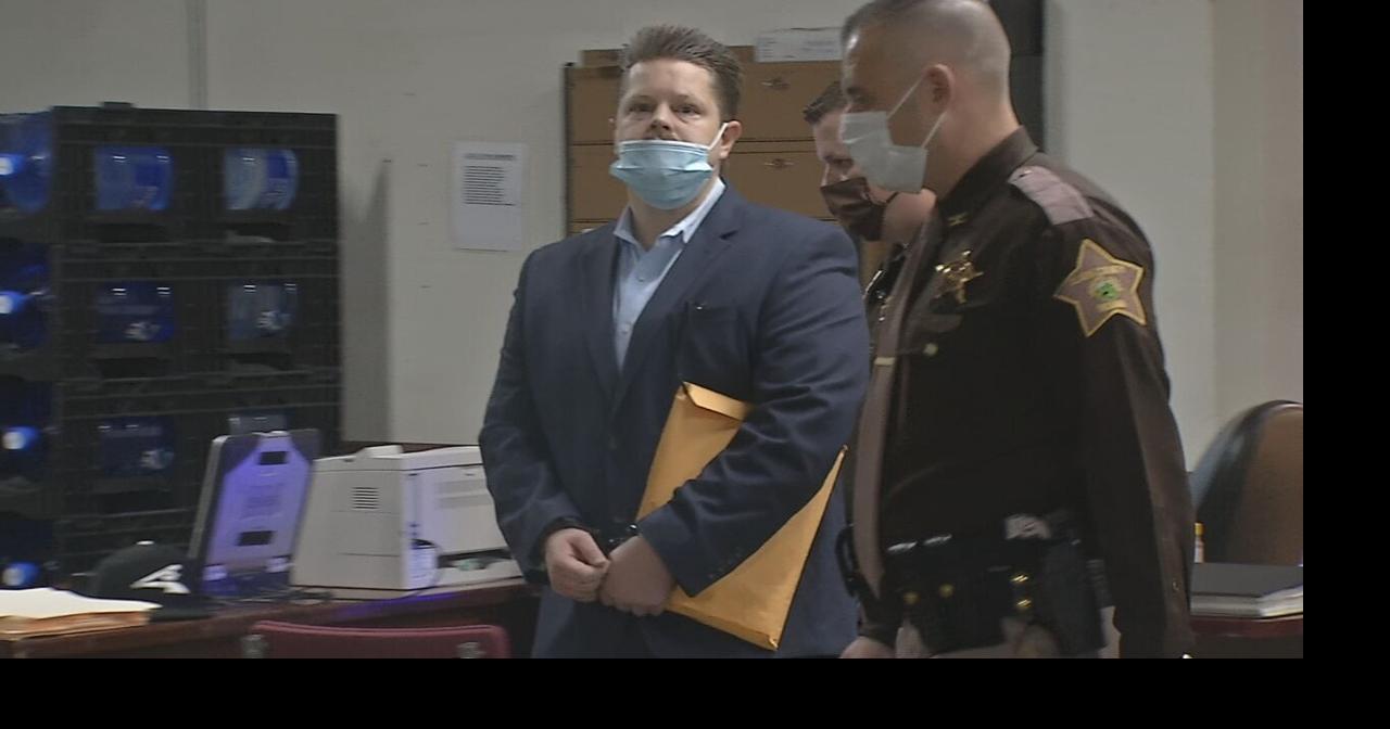 Accused Indiana cannibal Joseph Oberhansley takes stand in his own ...