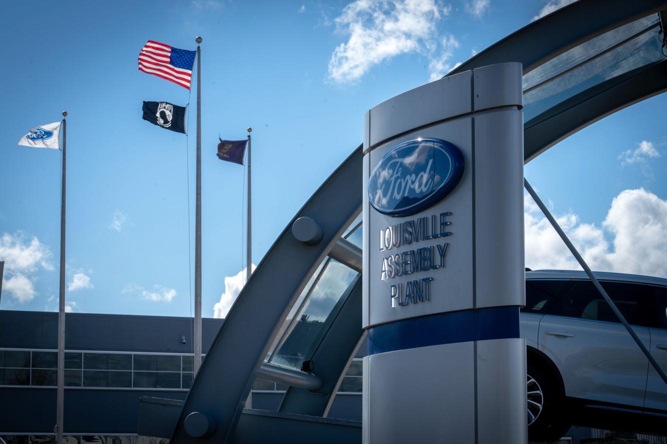Ford scales back EV production, Kentucky plants play into new gas vehicle rollouts | Business ...
