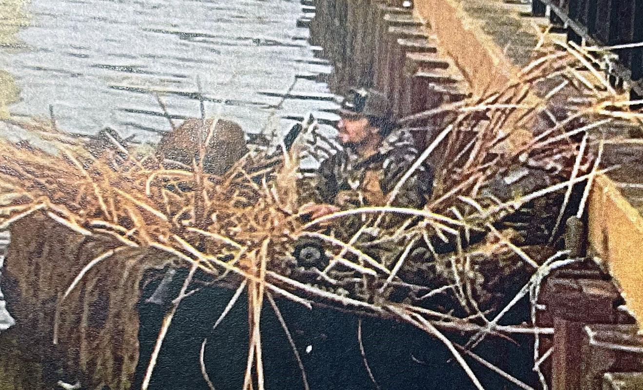 Jeffersonville residents concerned after duck hunters spotted on ...