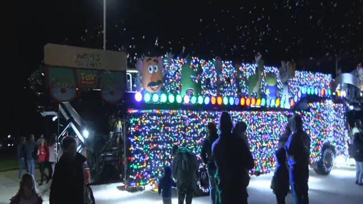 Zoneton firefighters unveil 2024 Santa Truck before kicking off annual ...