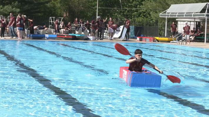 Jeffersontown High School students test boat building skills at ...