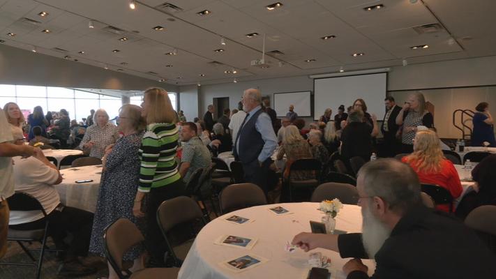 Memorial held for Virginia Moore, beloved Kentucky sign language ...