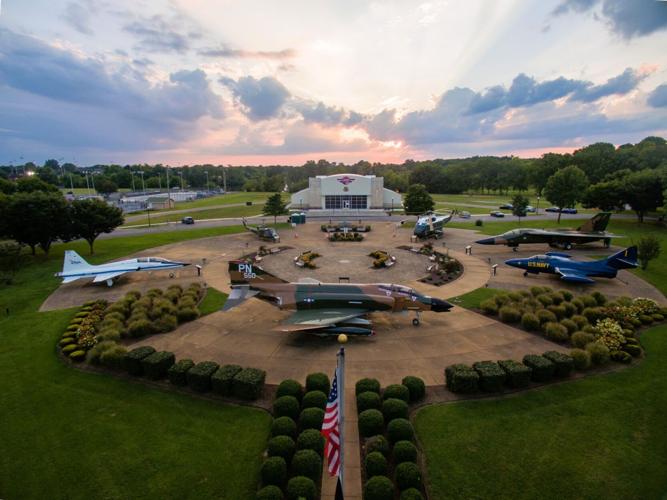 Aviation Heritage Park celebrates opening of new museum in Bowling ...