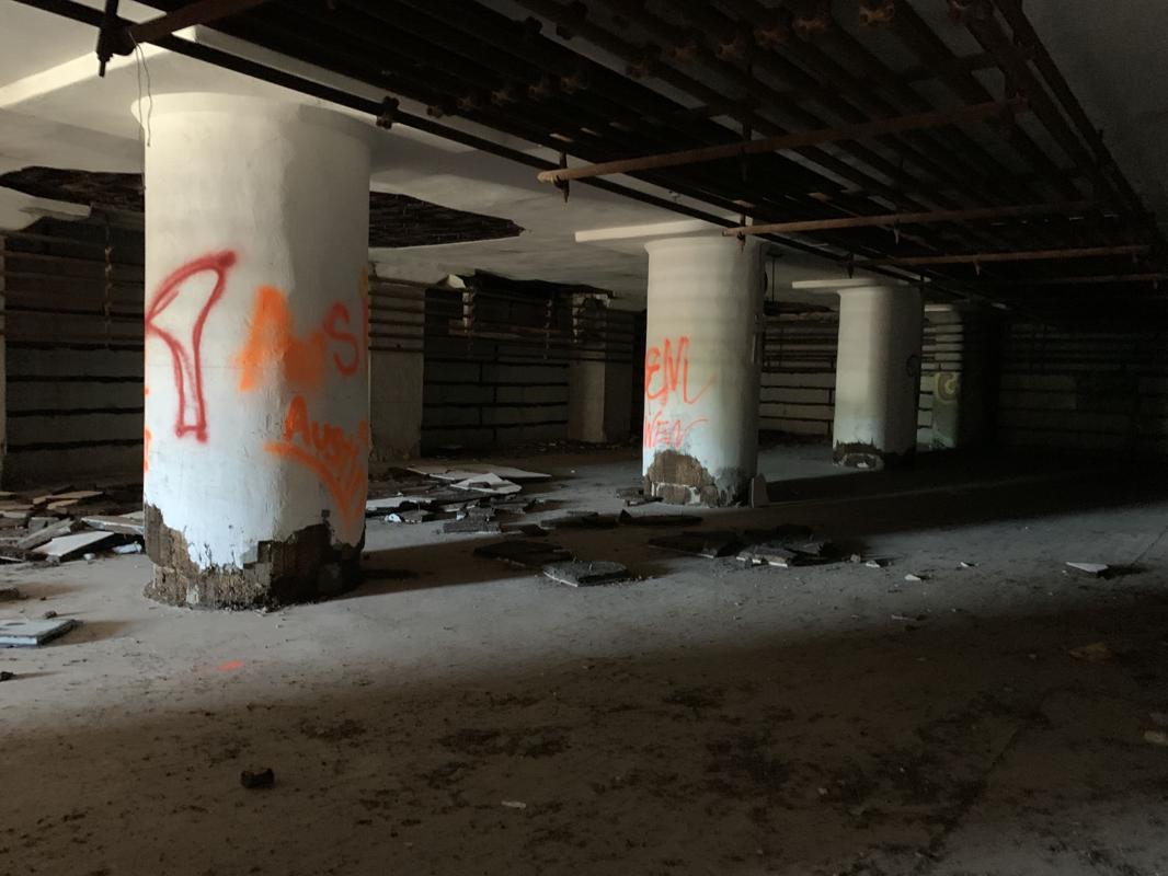 Buyer of long-vacant 'ice tower' in Smoketown plans apartments ...